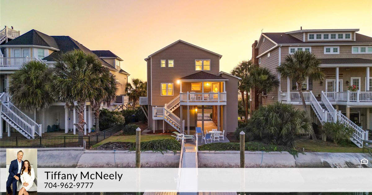 39 Lee St, Ocean Isle Beach, NC 28469